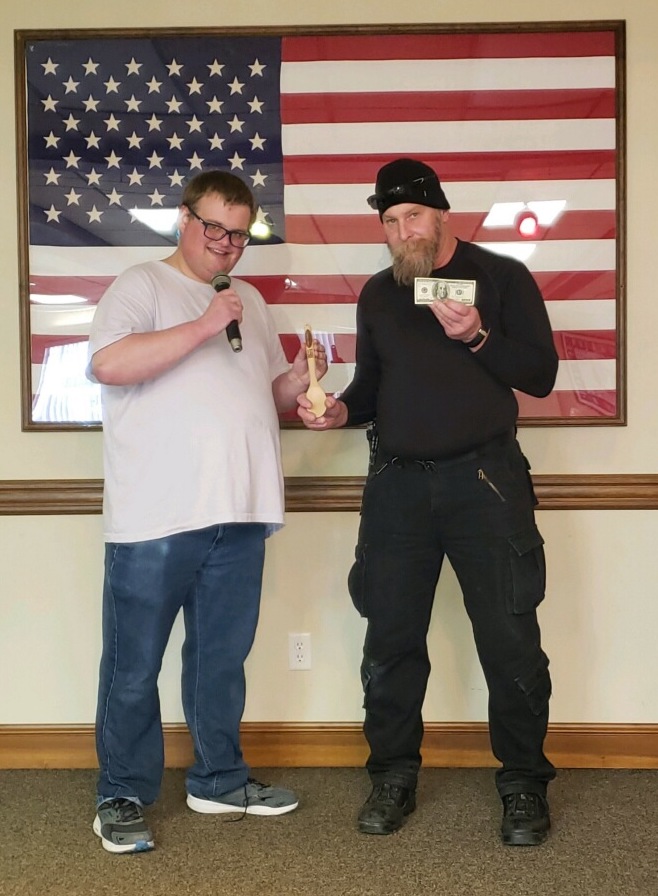 Ray Gardner Wins Chili Cook-Off - The Vedette