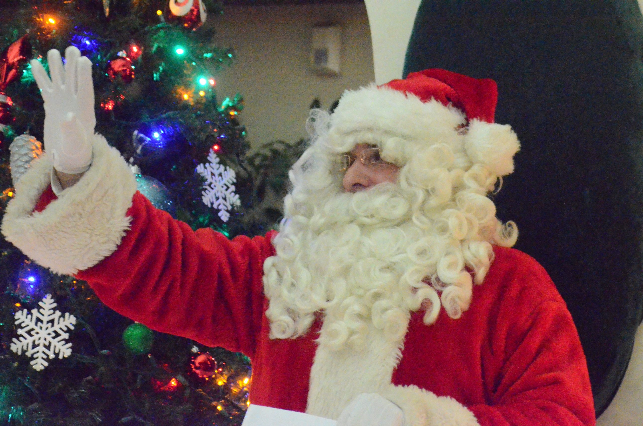 Santa returns Friday to Orland Square for the holidays - The Regional News