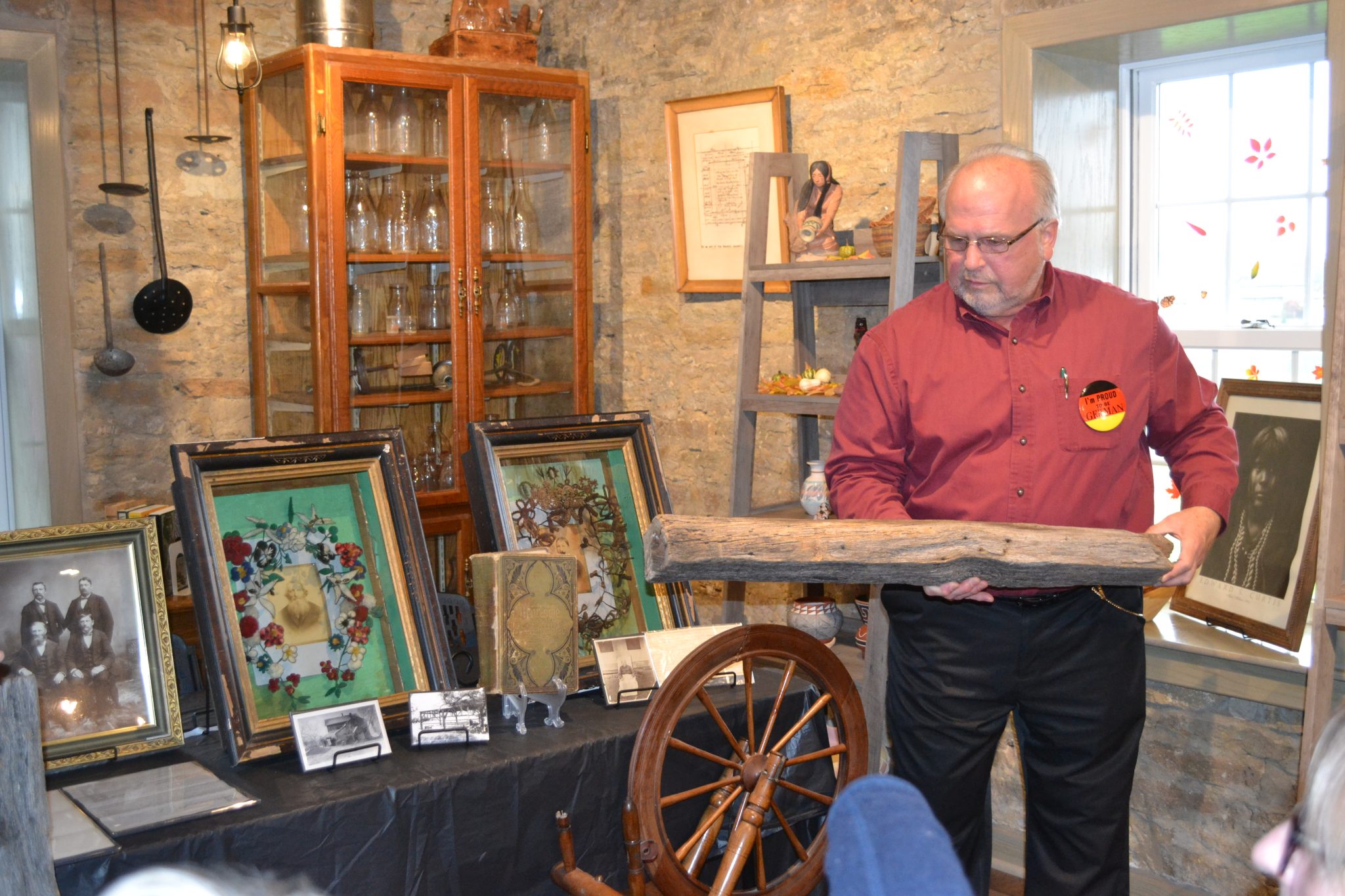 Seggebruch Family Marks Anniversary with Donation - The Vedette
