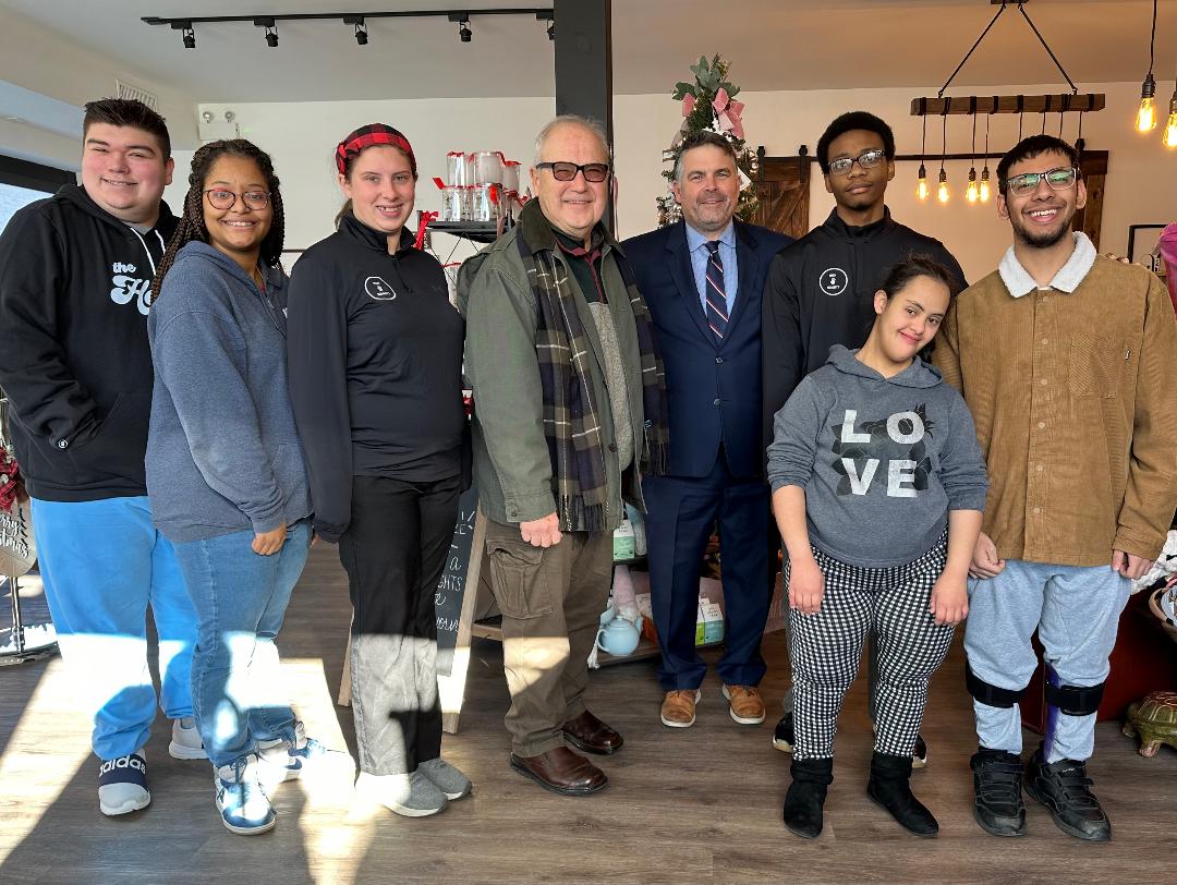High 5 Heights retail shop opens in Palos Heights - Southwest Regional ...