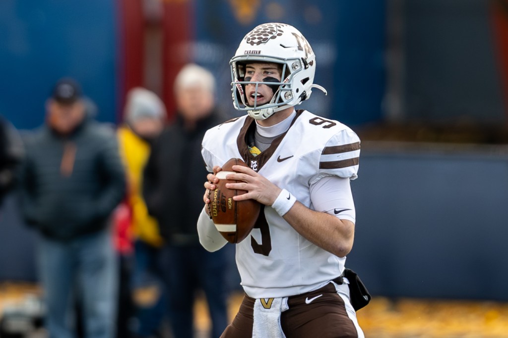 Mount Carmel's Jack Elliott is Southwest Regional Football Player of ...
