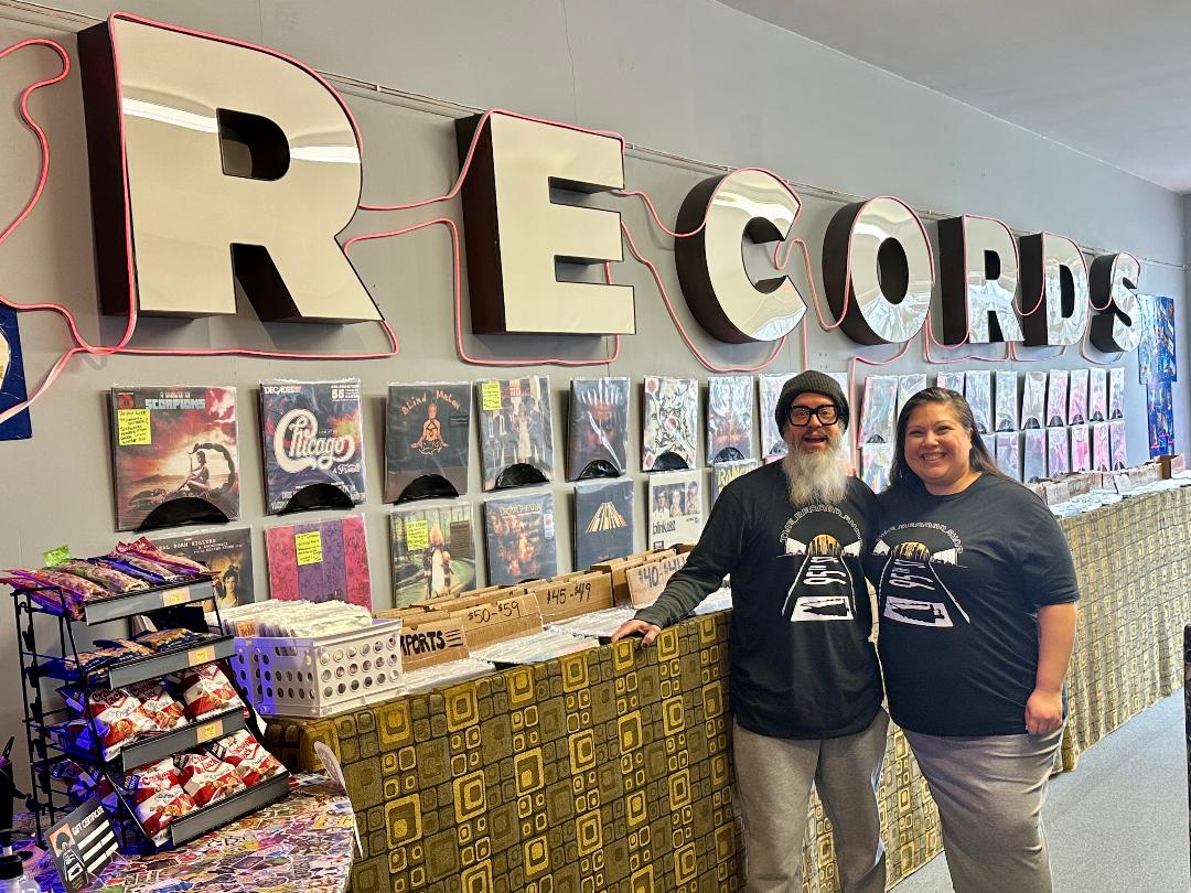 Evergreen Park couple opens a heartfelt record haven on 95th - The Reporter