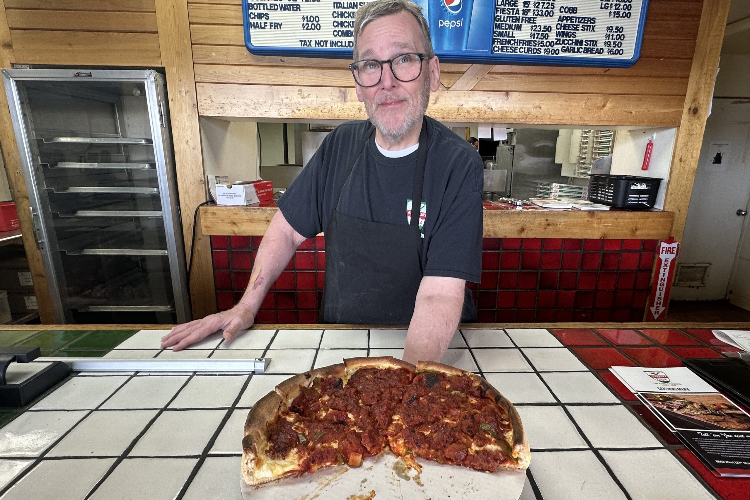 Aurelio’s Pizza to unveil first-ever deep dish on National Deep Dish ...