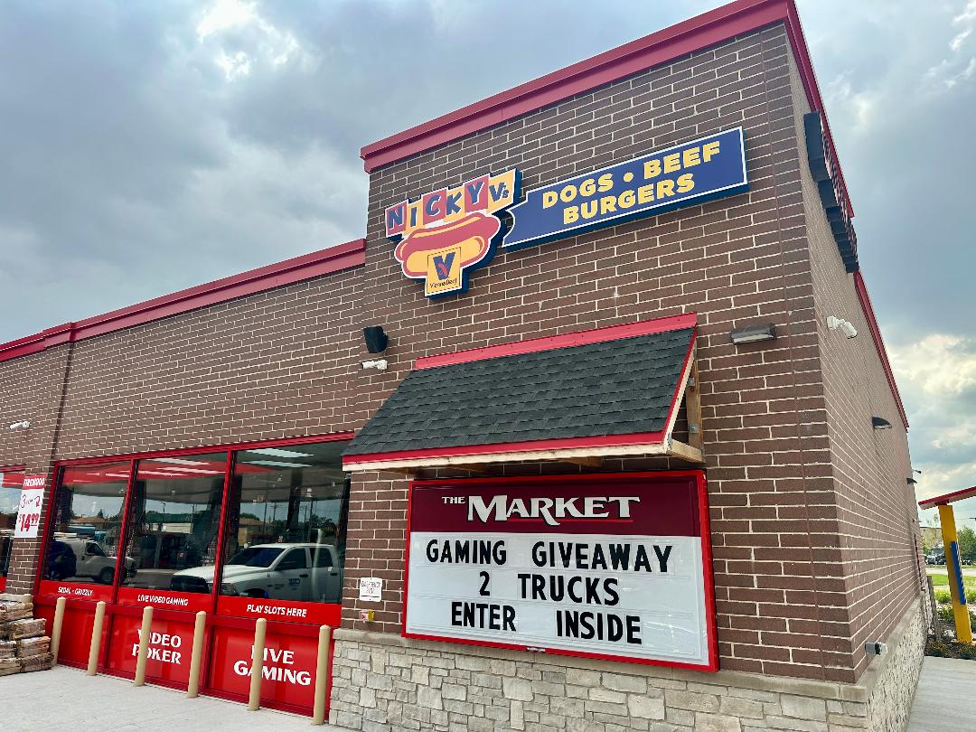 Nicky V’s brings big flavor back home - Southwest Regional Publishing