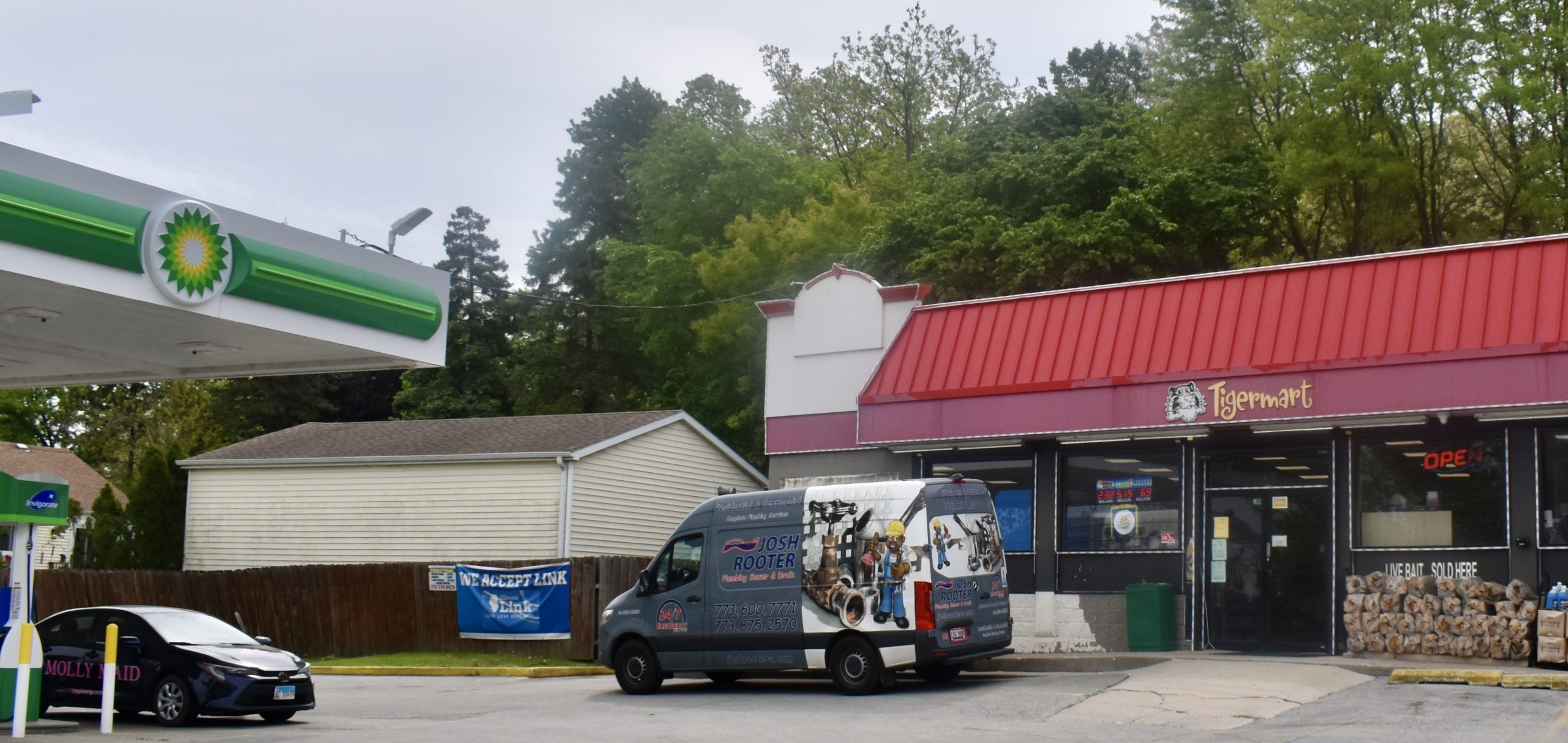 Willow Springs gas station owner fined $12,900 for gaming machines, THC ...